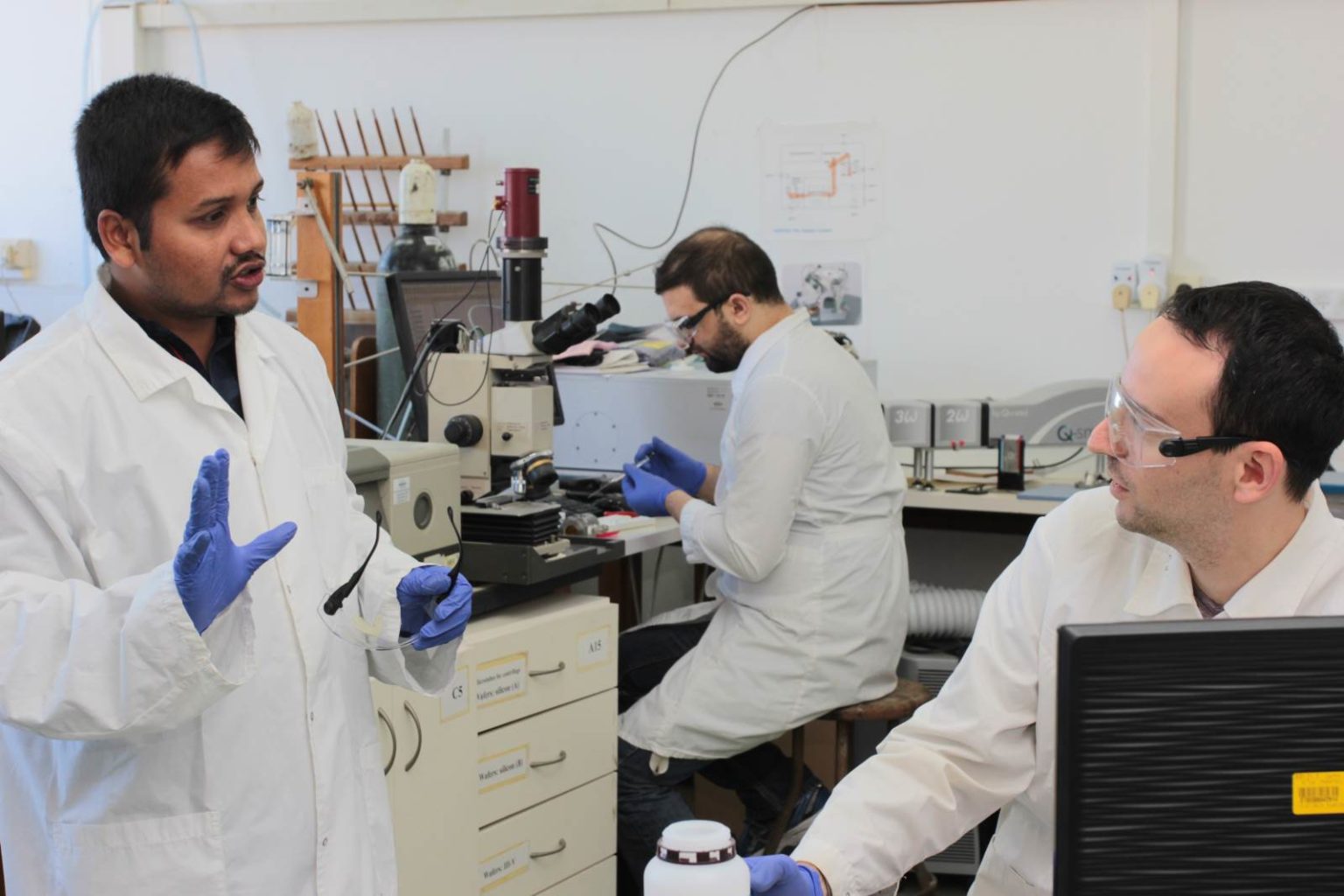 Photocatalysis and thin Film Lab - The Wolfson Department of Chemical ...